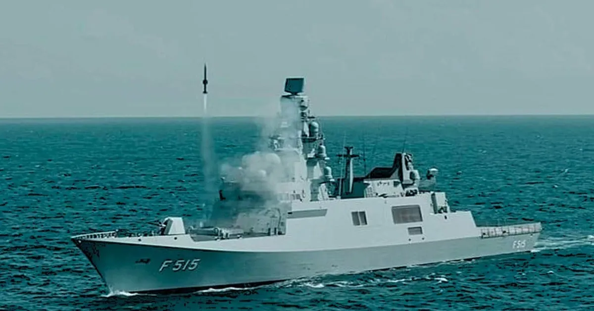 تركيا تنجح في إطلاق صاروخ HiSAR-D من فرقاطة TCG Istanbul | الشرق للأخبار